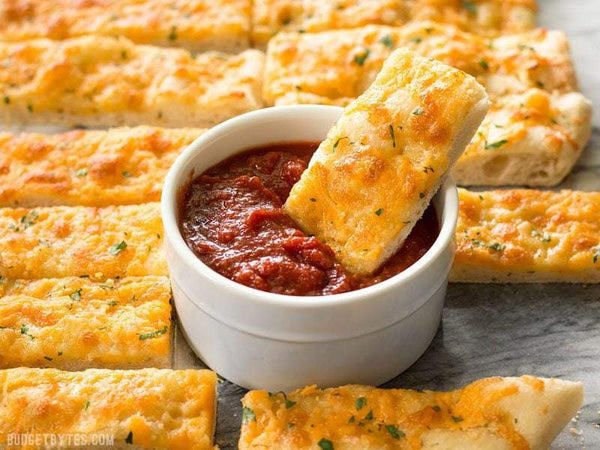 Garlic Cheesy Bread Sticks – The Joint Pizzeria